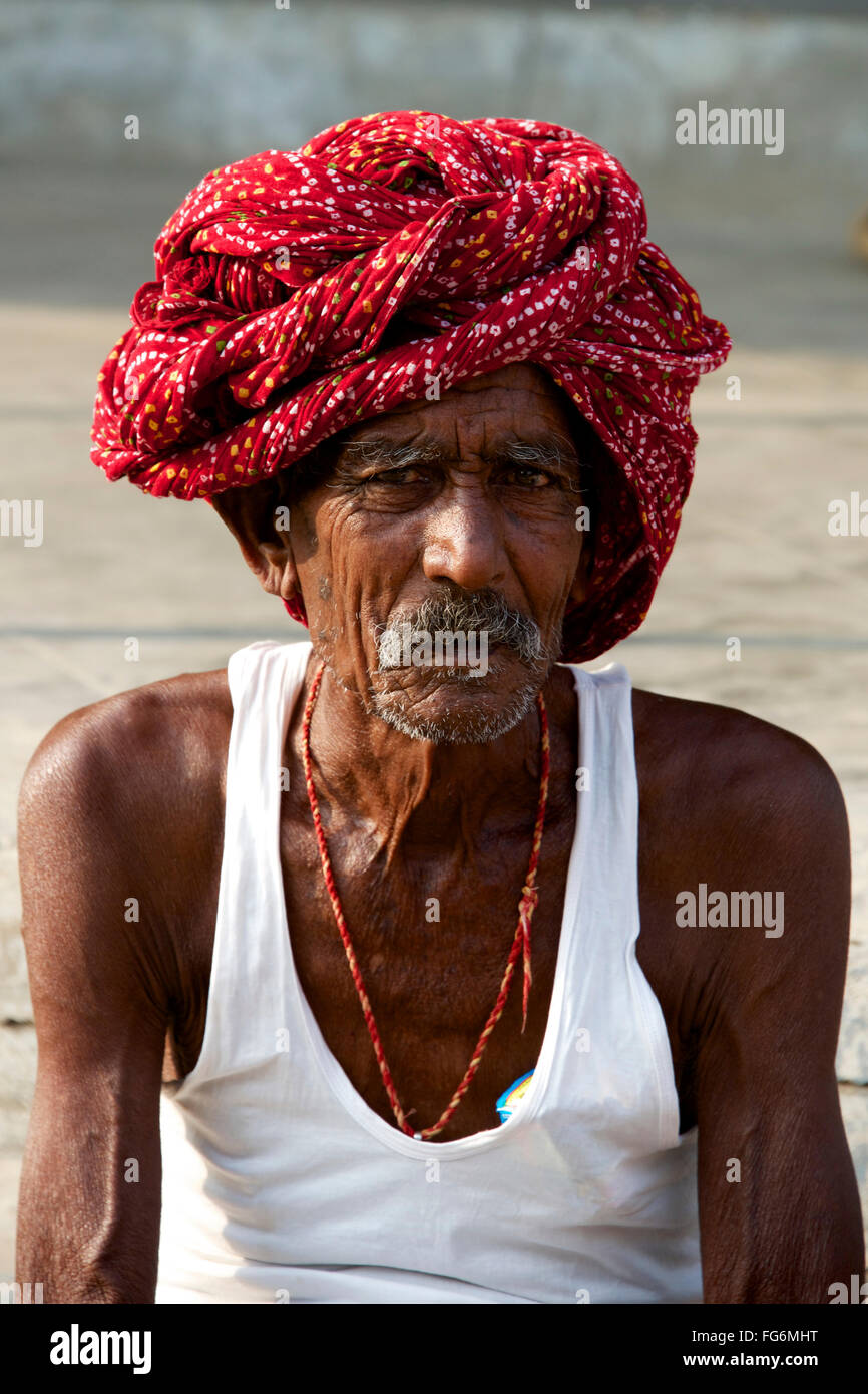 Turban up day _1_ hi-res stock photography and images - Alamy