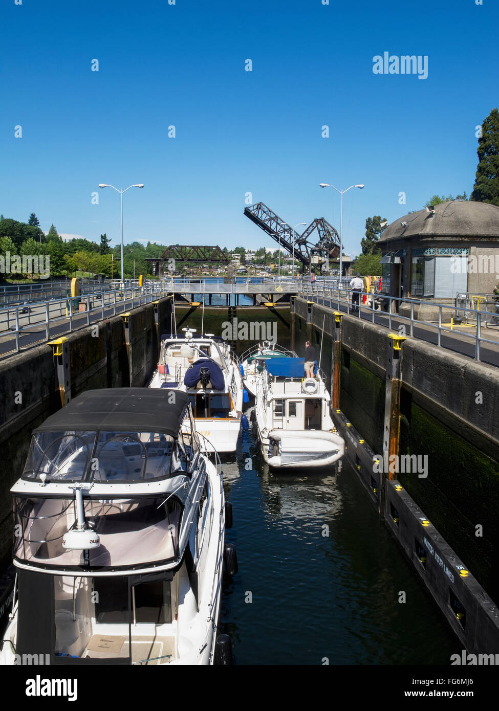Canal boats rising in a lock hi-res stock photography and images - Alamy