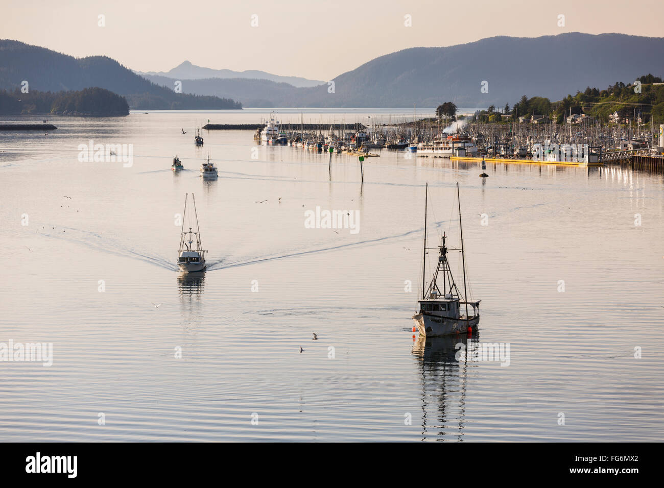 Alaska sitka boats harbor hi-res stock photography and images - Alamy