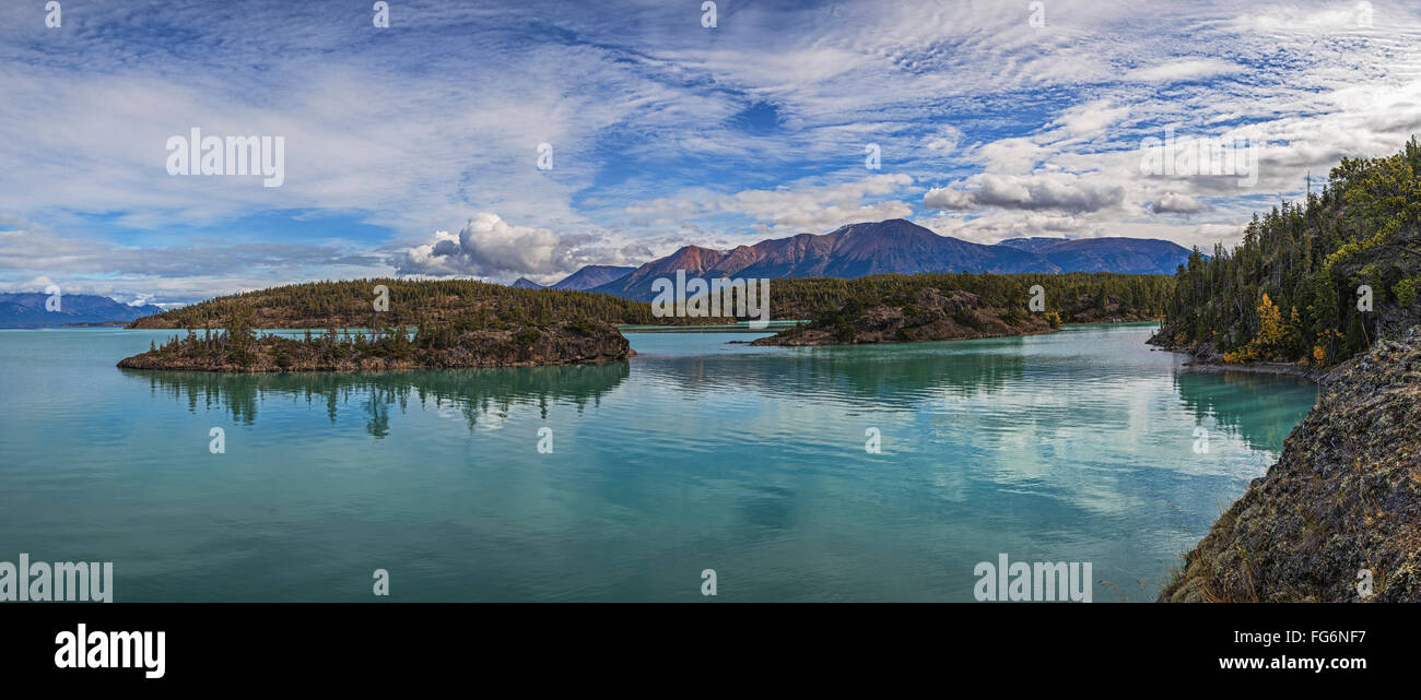 Atlin lake hi-res stock photography and images - Alamy