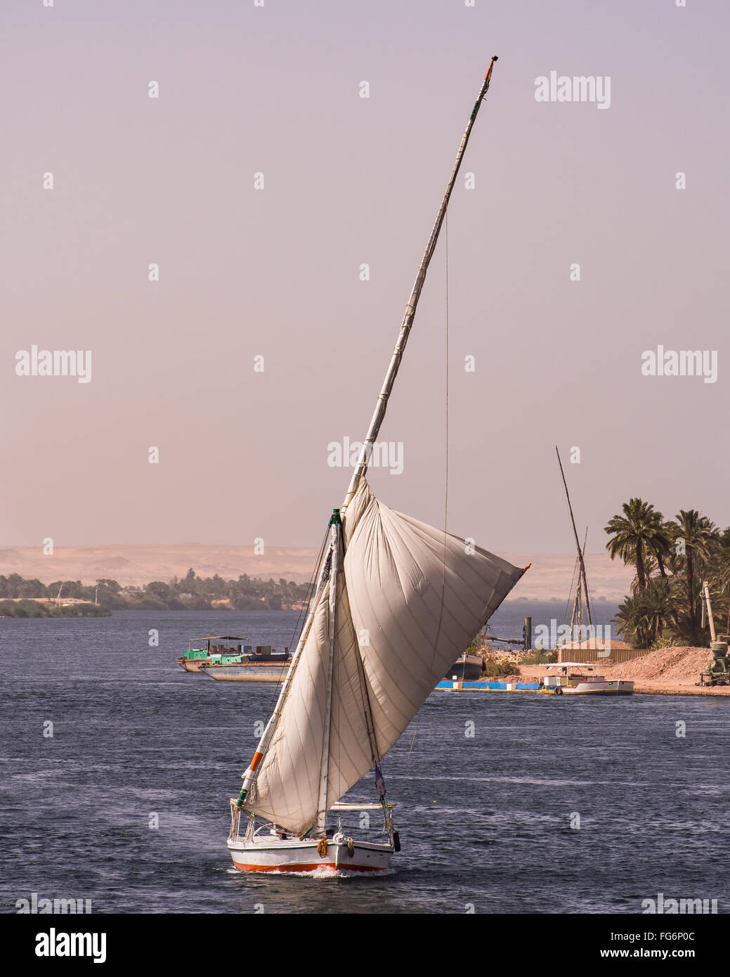Egyptian nile sailing boat a felucca hi-res stock photography and ...