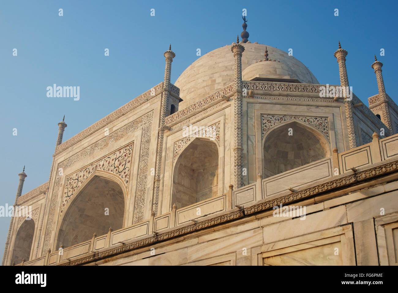 Low angle view of the side of the Taj Mahal; Agra, Jaipur, Uttar ...