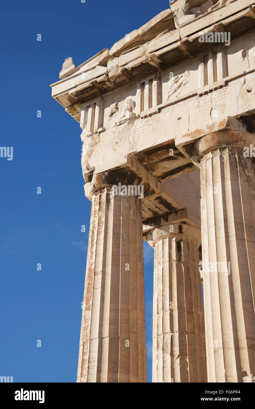 Parthenon pediment hi-res stock photography and images - Alamy