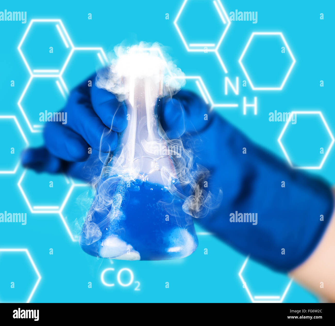 Chemist reagents hi-res stock photography and images - Alamy