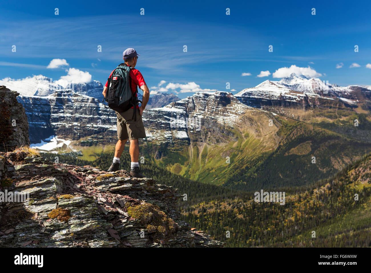 Man standing on side of mountain hi-res stock photography and images ...