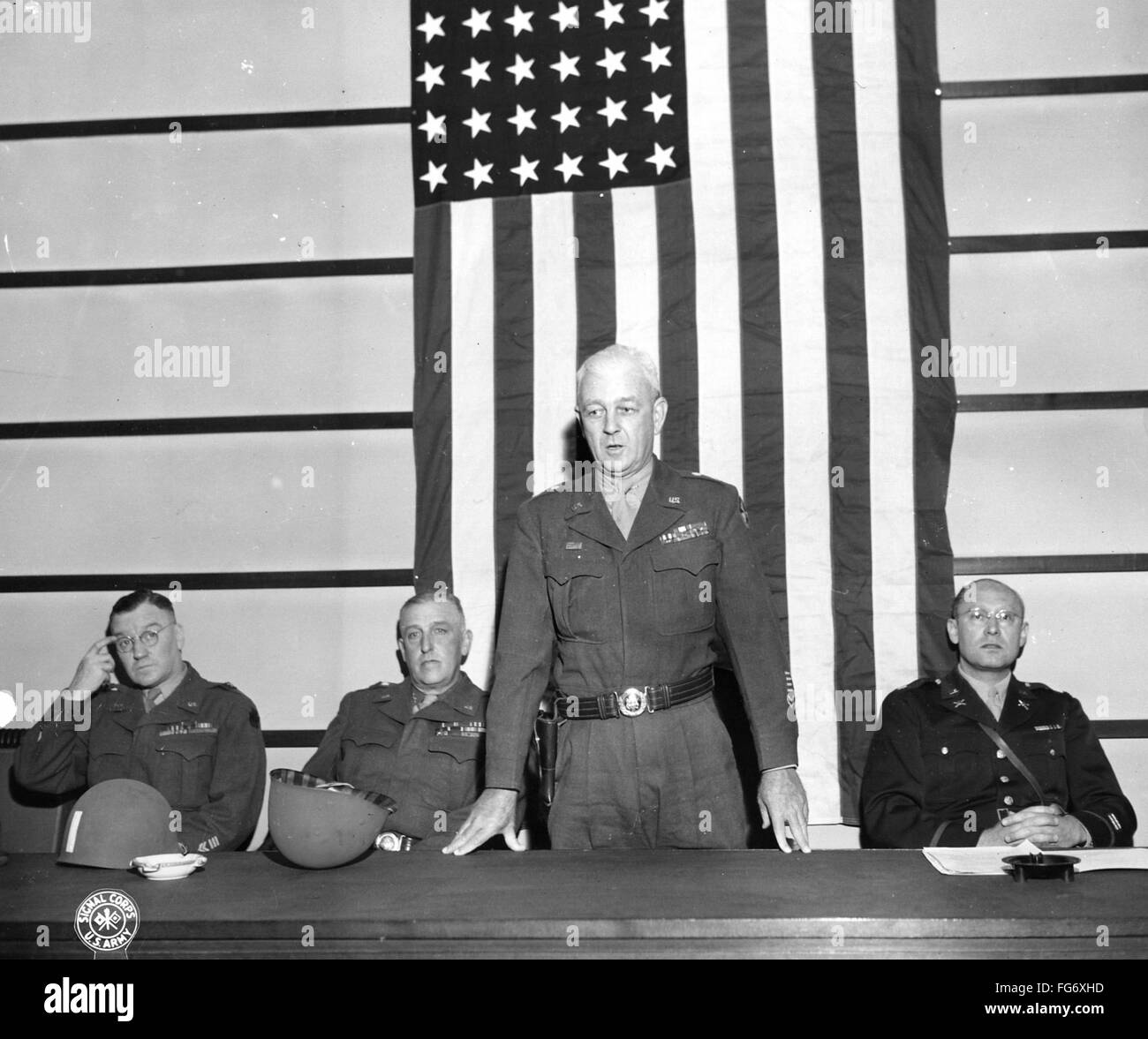 1945 general gaffey hi-res stock photography and images - Alamy