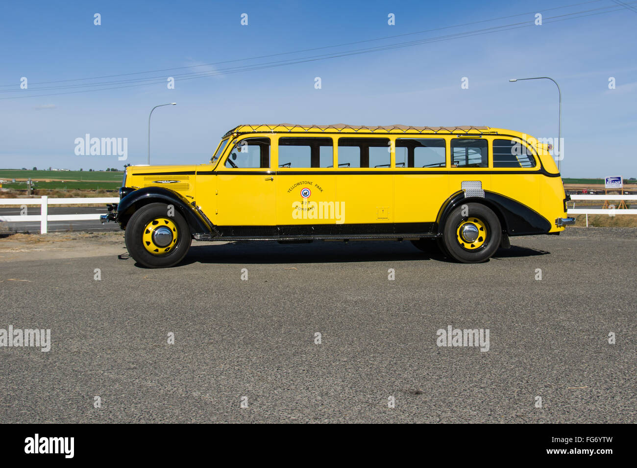 Iconic yellow Yellowstone National Park bus Stock Photo - Alamy