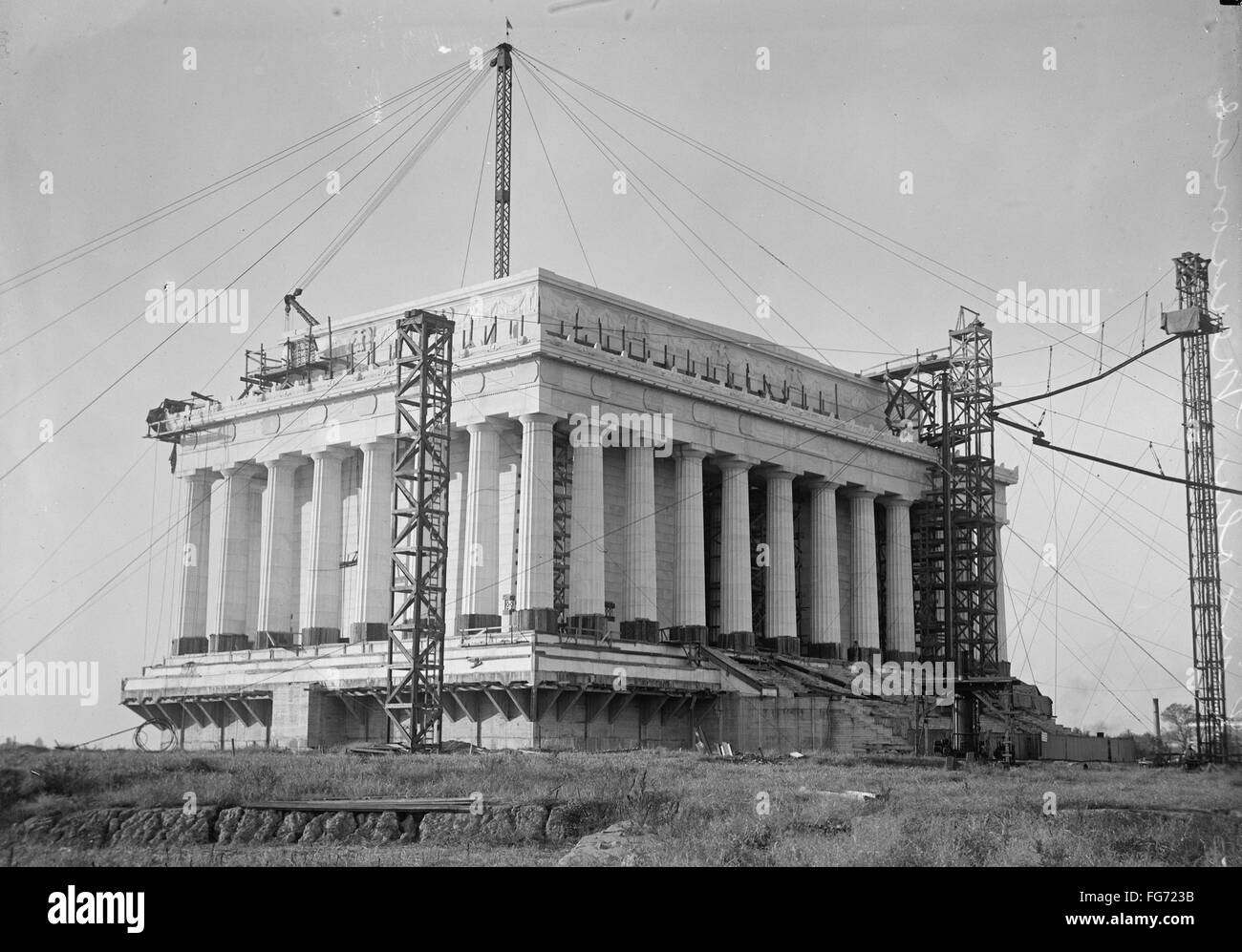 LINCOLN MEMORIAL, 1915. /nThe Lincoln Memorial under construction in ...