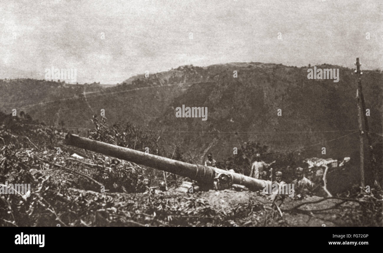 WORLD WAR I: ITALIAN GUN. /nLarge Italian naval gun in position in the ...