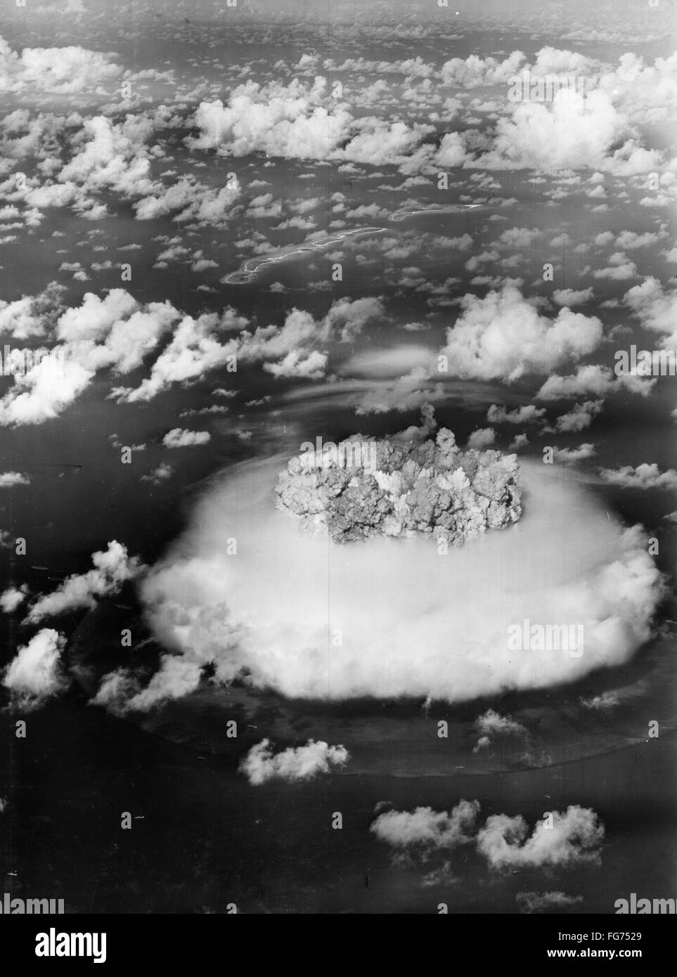 Bikini atoll aerial High Resolution Stock Photography and Images - Alamy