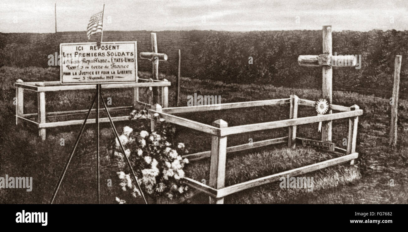 WORLD WAR I: CASUALTIES. /nGraves of Thomas F. Enright and Merle D. Hay ...