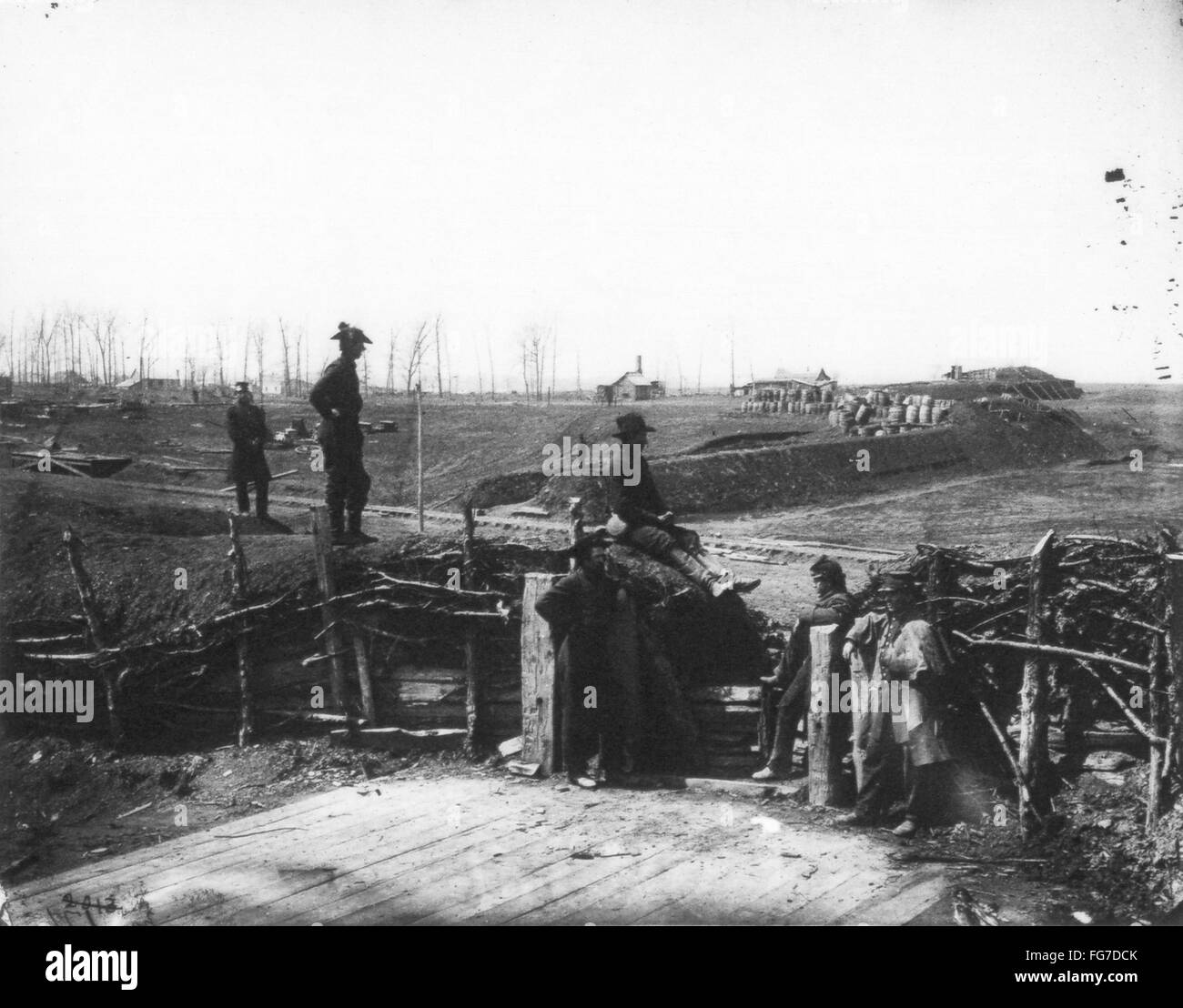 CIVIL WAR: MANASSAS, 1862. /nFederal soldiers at a Confederate fort at ...