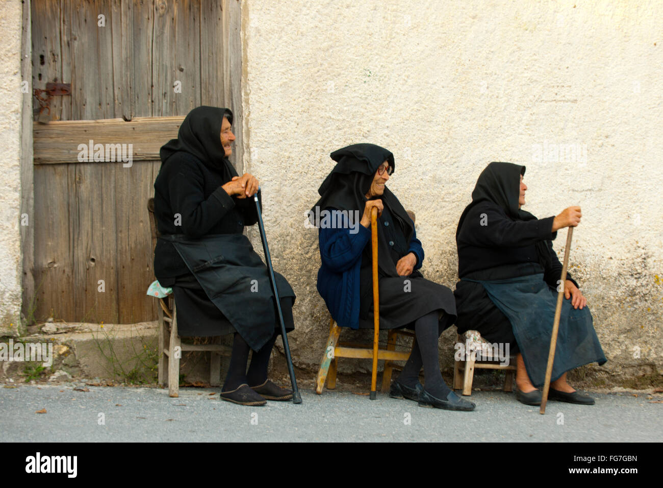 Old people crete kreta alte hi-res stock photography and images - Alamy
