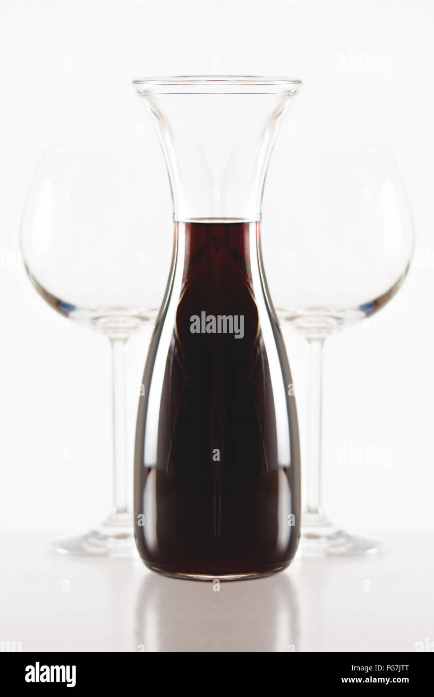 Rotwein in farbe hi-res stock photography and images - Alamy