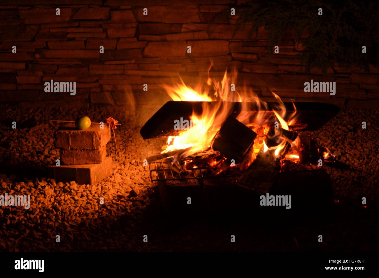 Glowing stone structure hi-res stock photography and images - Alamy