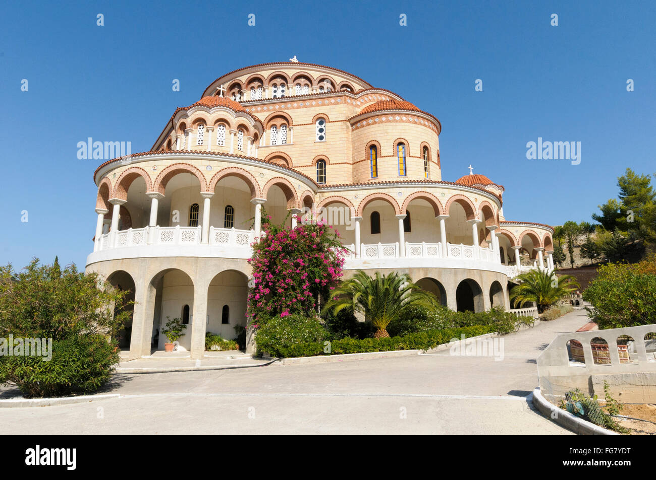 The monastery of Agios Nektarios, Kontos, Aegina, Saronic Islands ...
