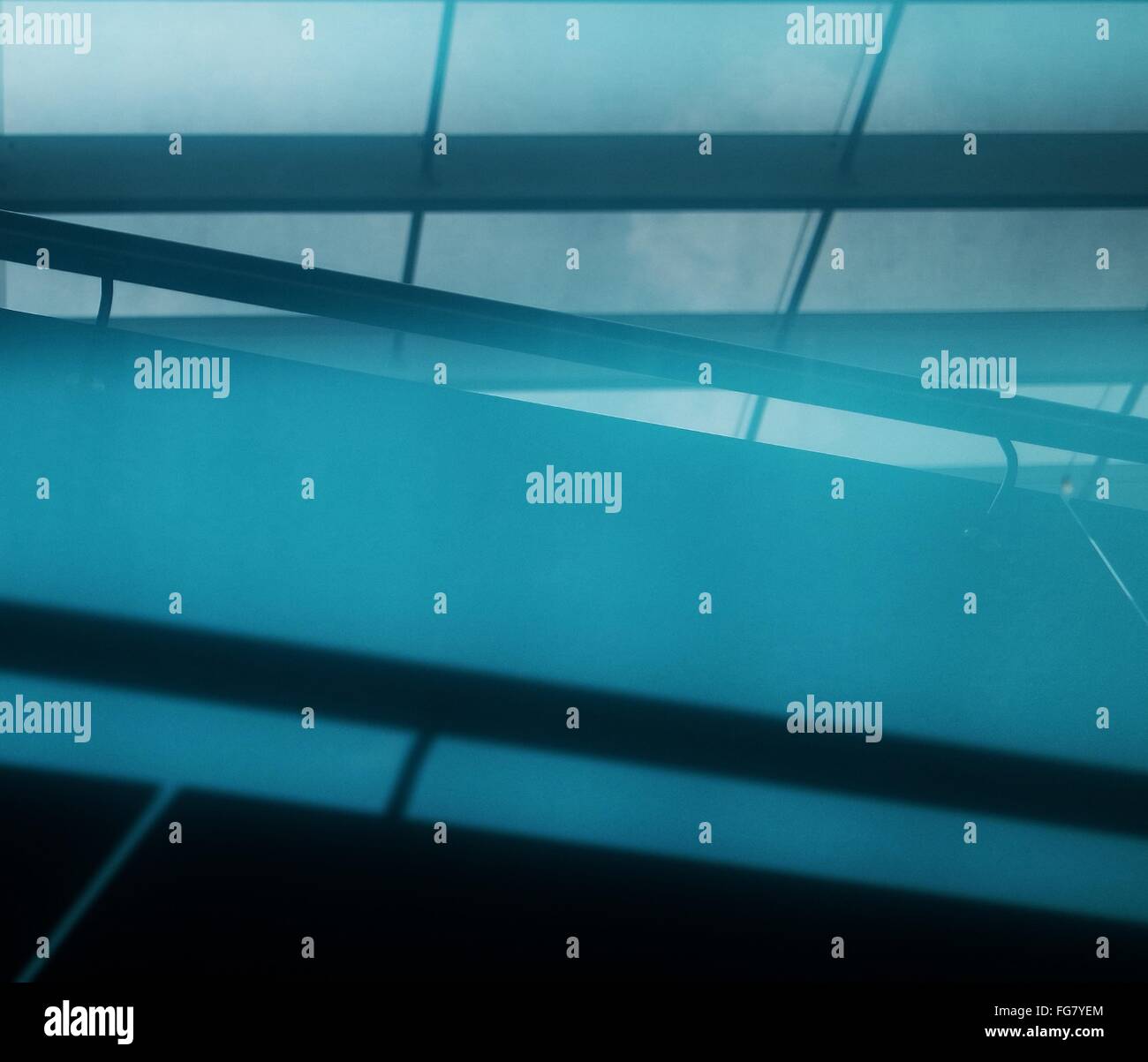 Reflections of floor hi-res stock photography and images - Alamy