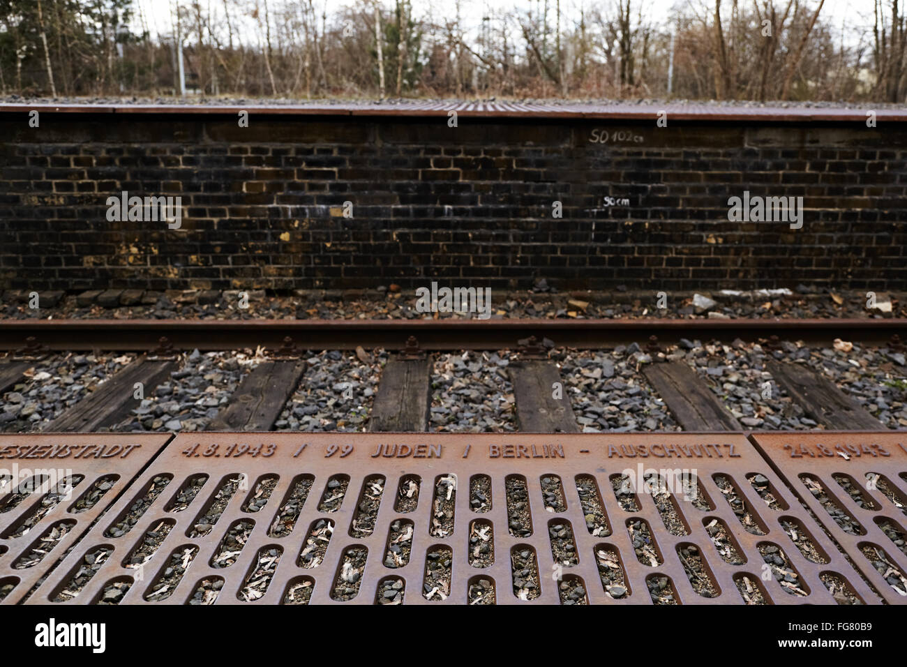 Track 17 at grunewald station hi-res stock photography and images - Alamy