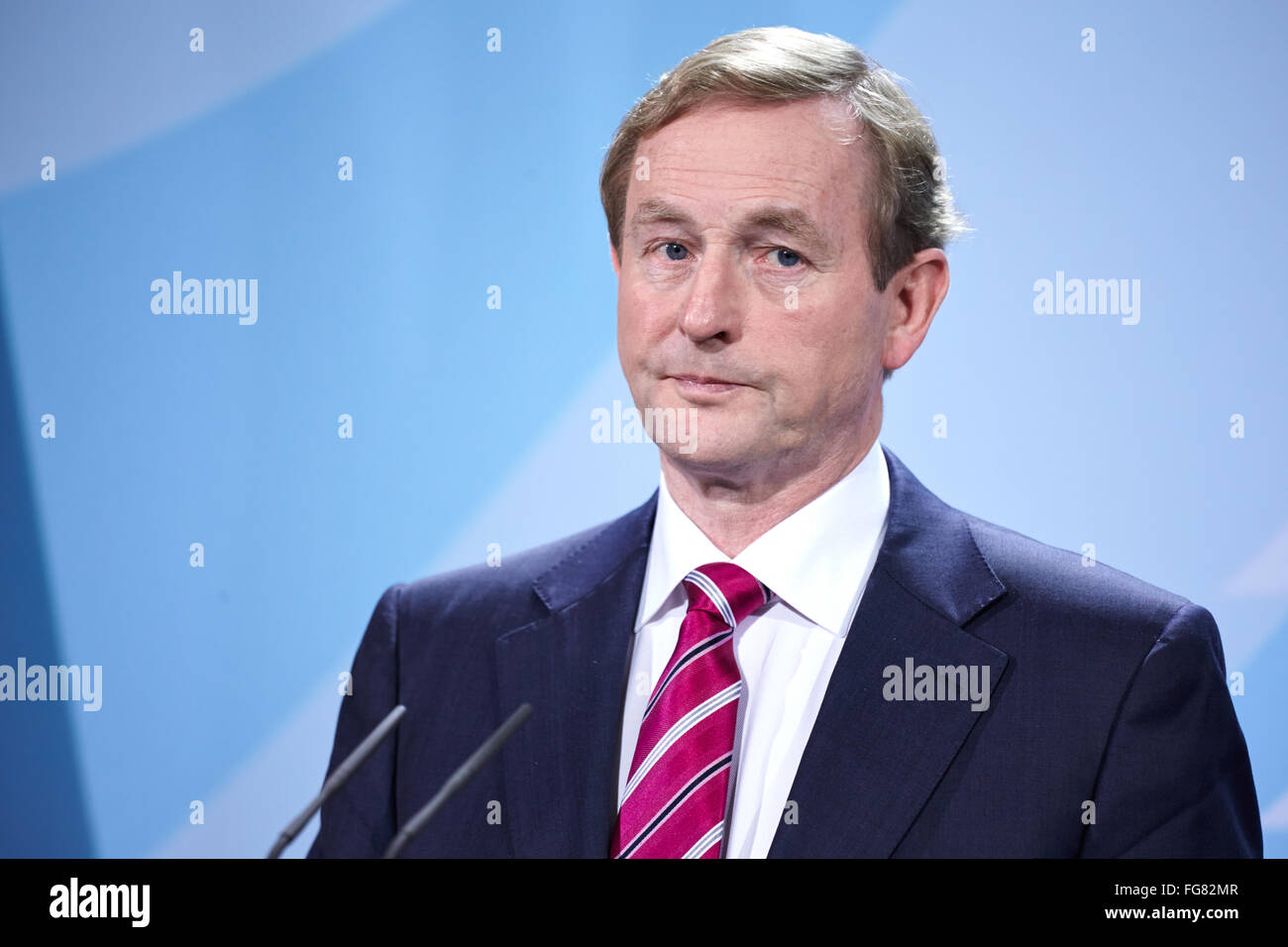 Merkel meets Irish PM Enda Kenny Stock Photo - Alamy