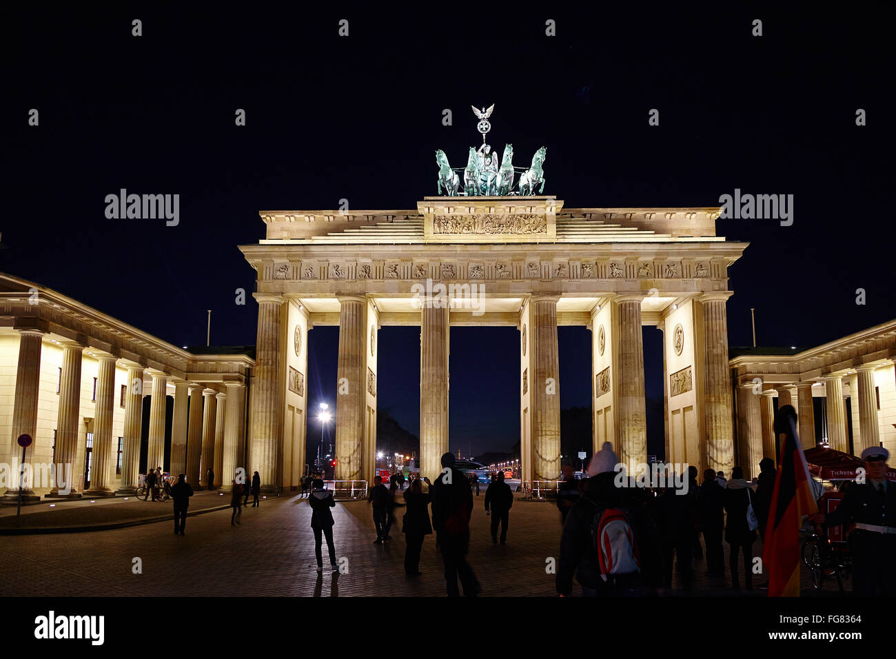 Brandenburger gate hi-res stock photography and images - Alamy
