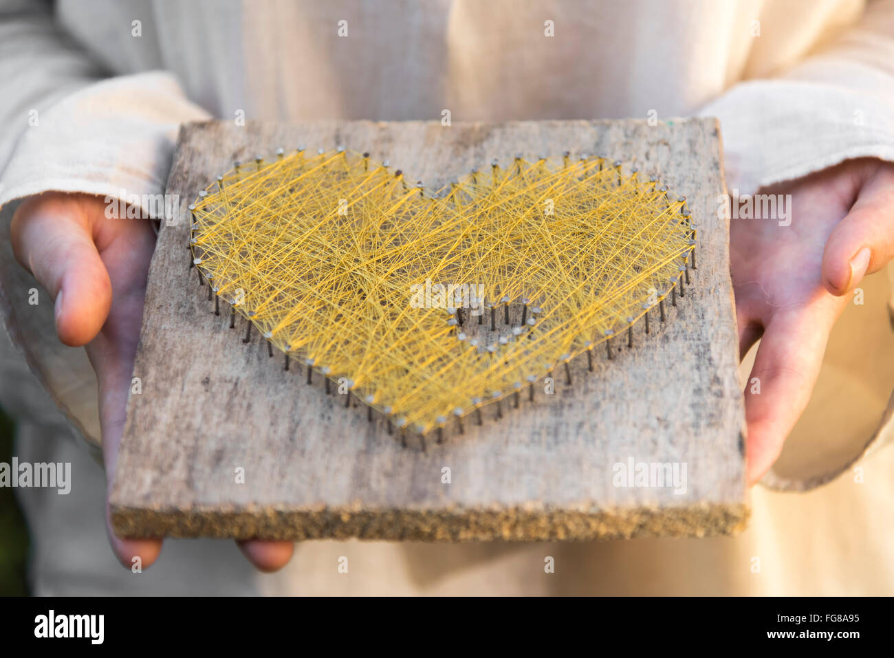 Handicraft girl hi-res stock photography and images - Alamy