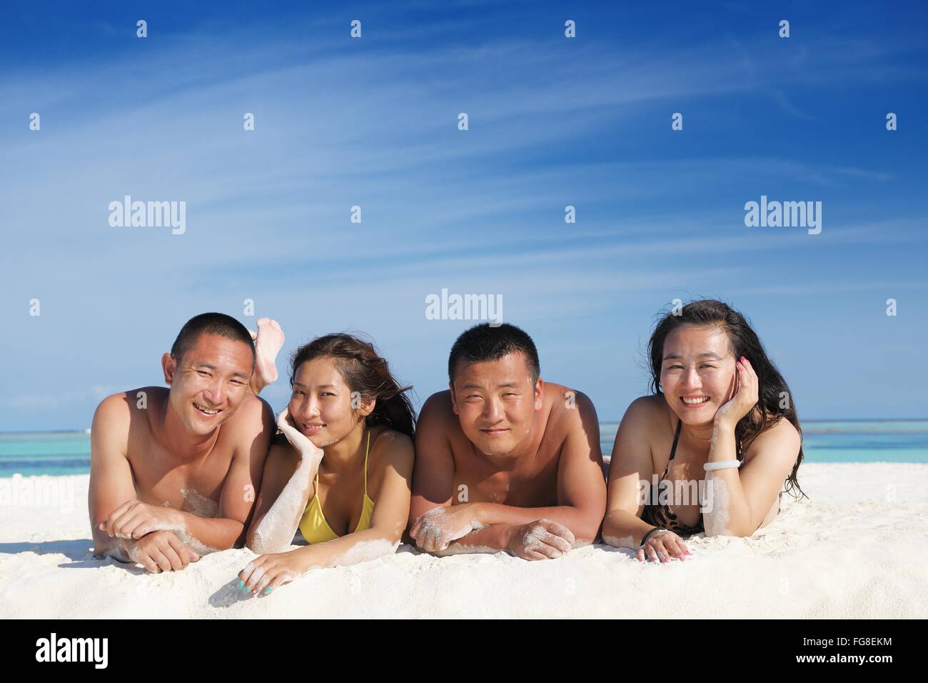 Happy people ocean sea hi-res stock photography and images - Alamy