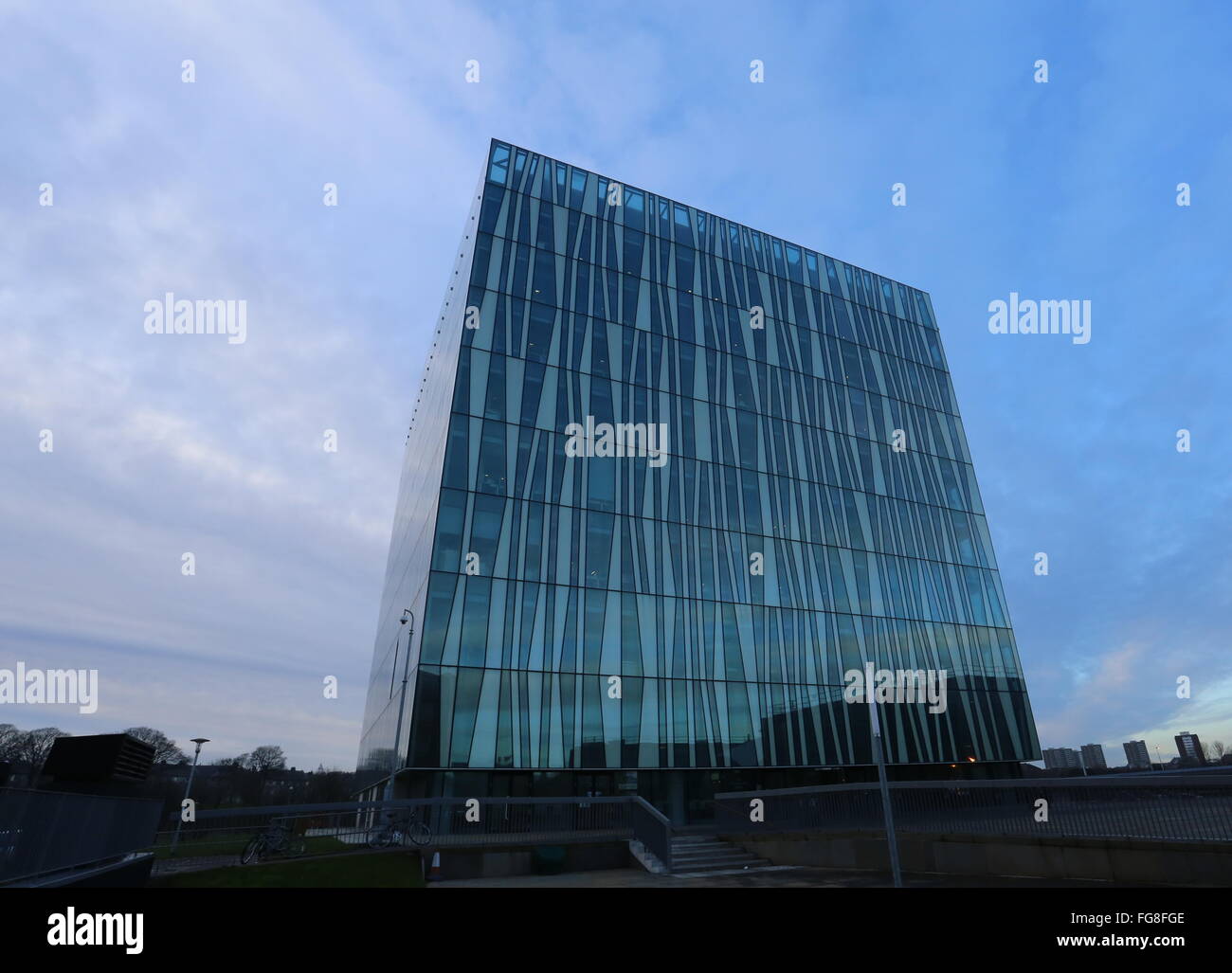 Sir Duncan Rice Library University of Aberdeen Scotland January 2016 ...