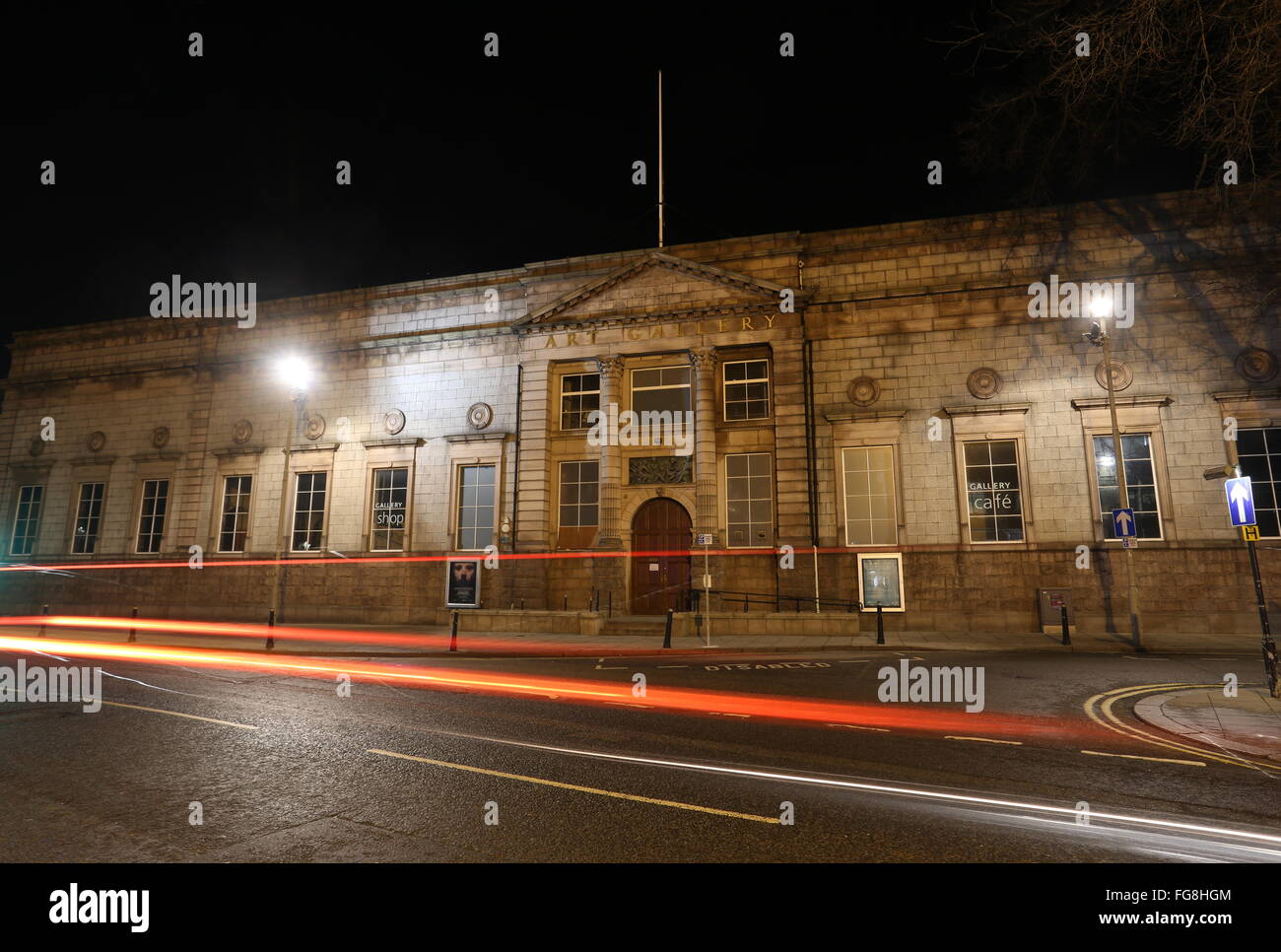 Aberdeen art gallery hi-res stock photography and images - Alamy