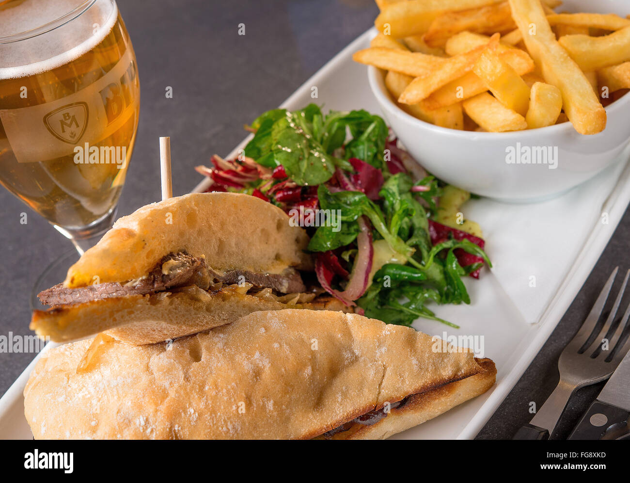 Pub Grub and food Stock Photo - Alamy
