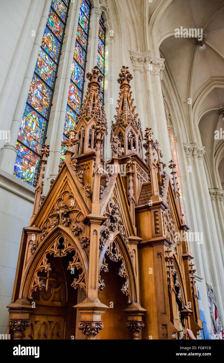 Altar place hi-res stock photography and images - Alamy