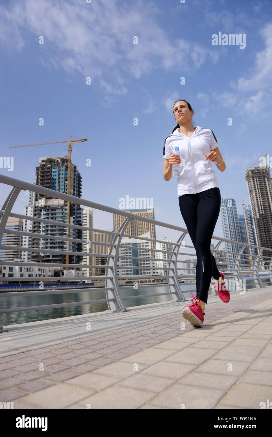 Woman working out legs hi-res stock photography and images - Alamy