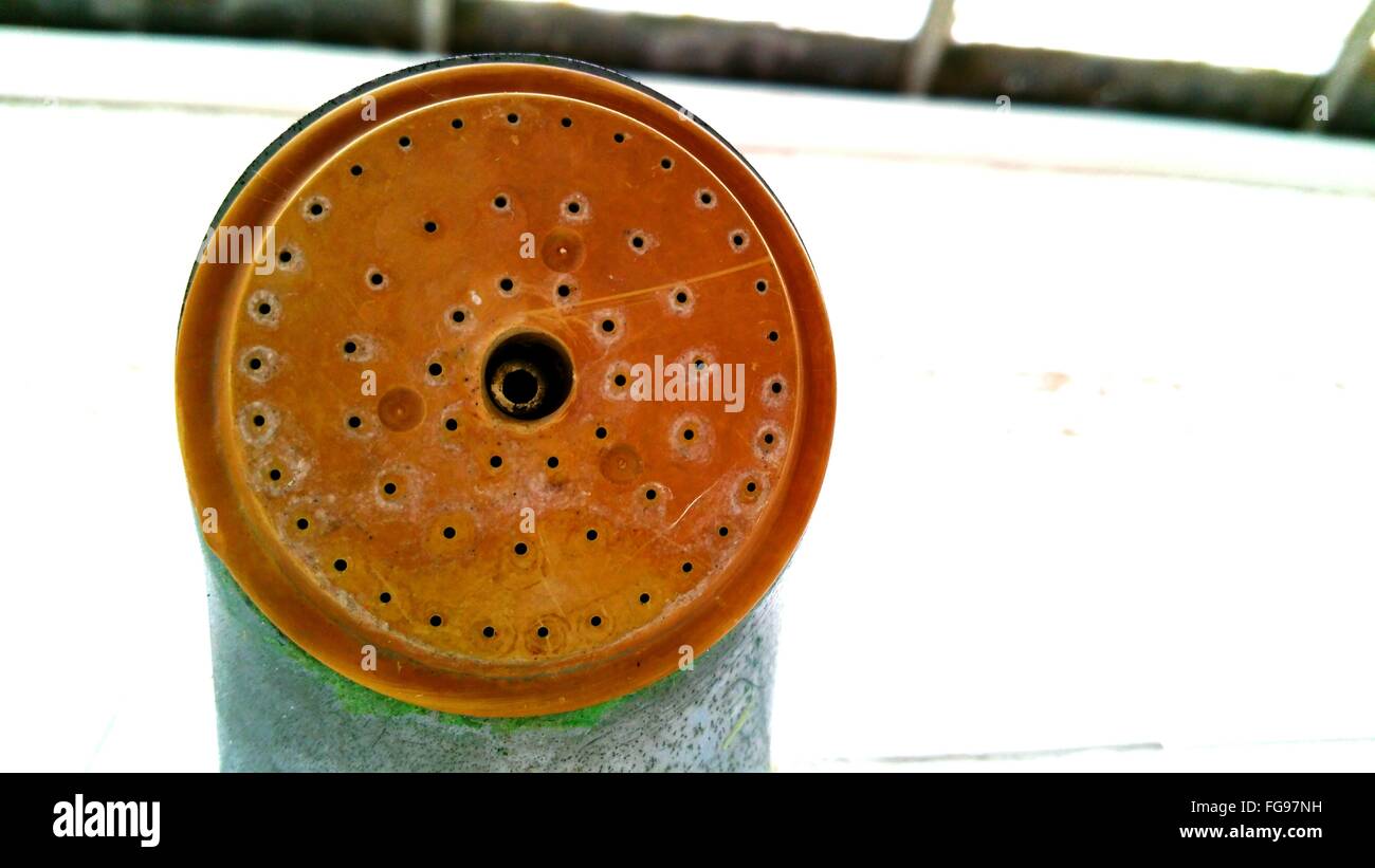 Rusty shower head hi-res stock photography and images - Alamy