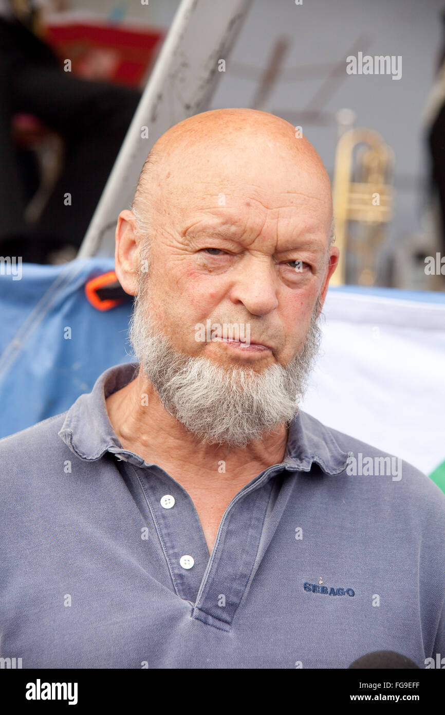 Michael Eavis backstage at the Glastonbury Festival 2009, Somerset ...