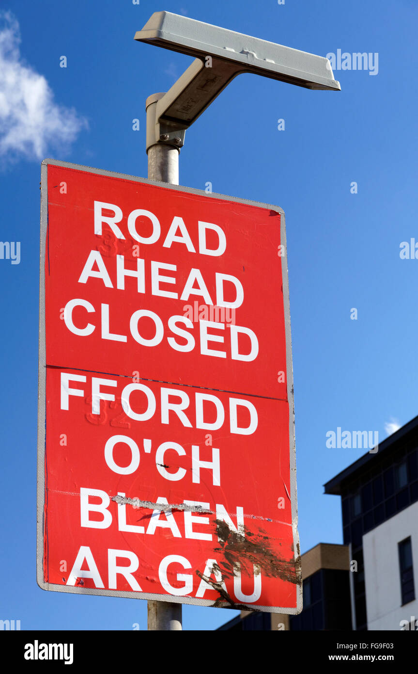 Welsh Road Sign High Resolution Stock Photography and Images - Alamy