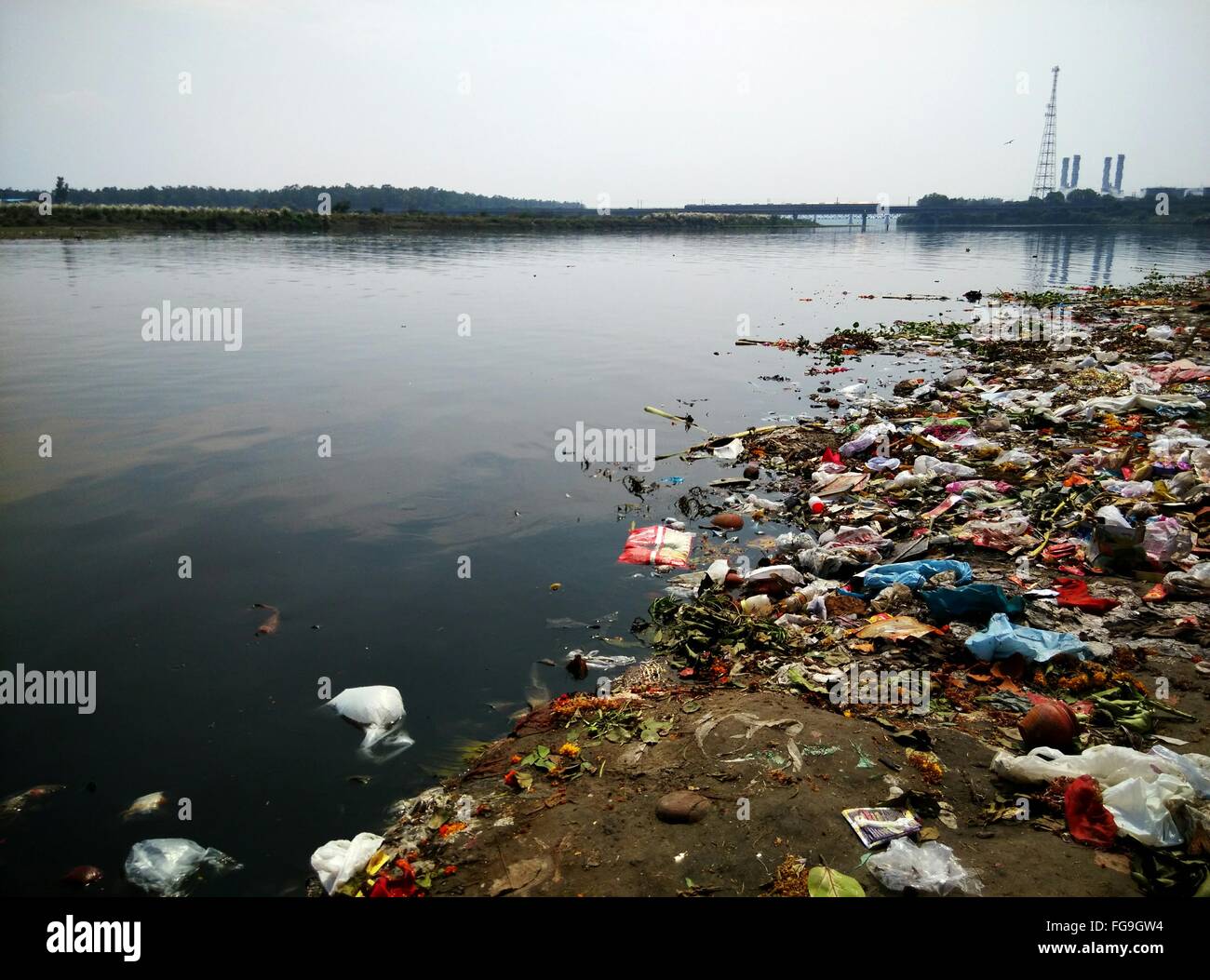 Plastic polluted river hi-res stock photography and images - Alamy