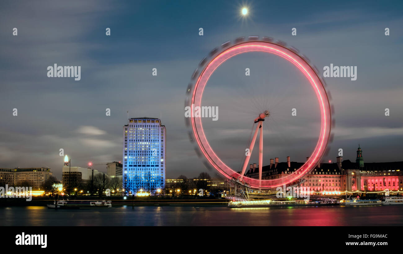 View of the London Eye at Night Stock Photo - Alamy