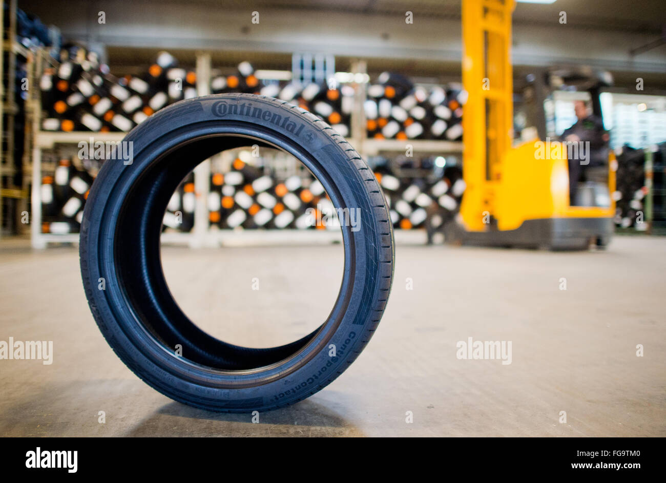 Tire storage at continental ag hi-res stock photography and images - Alamy