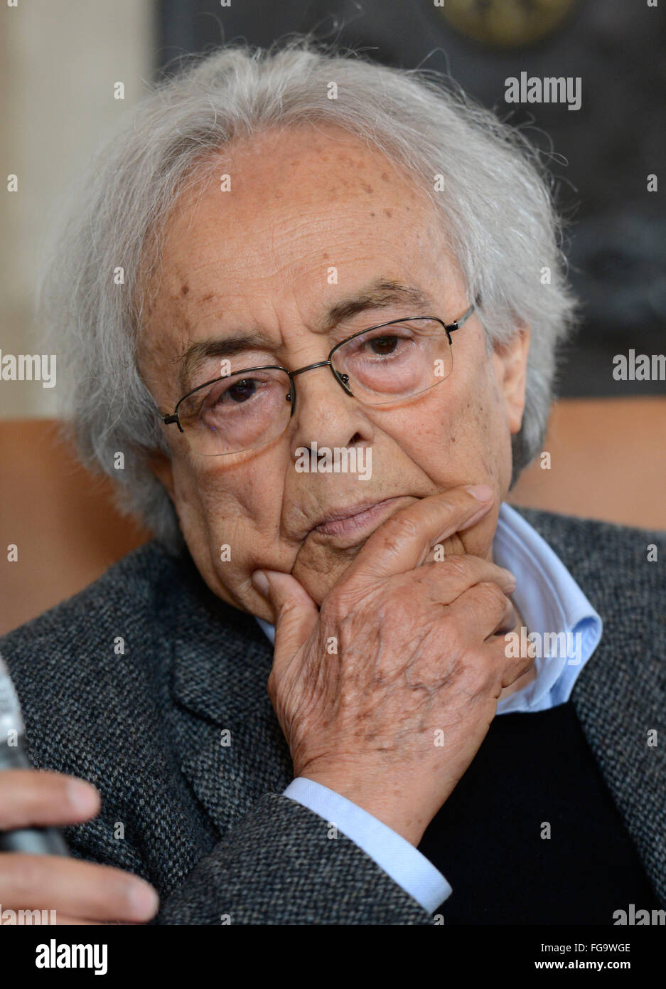 Esber hi-res stock photography and images - Alamy