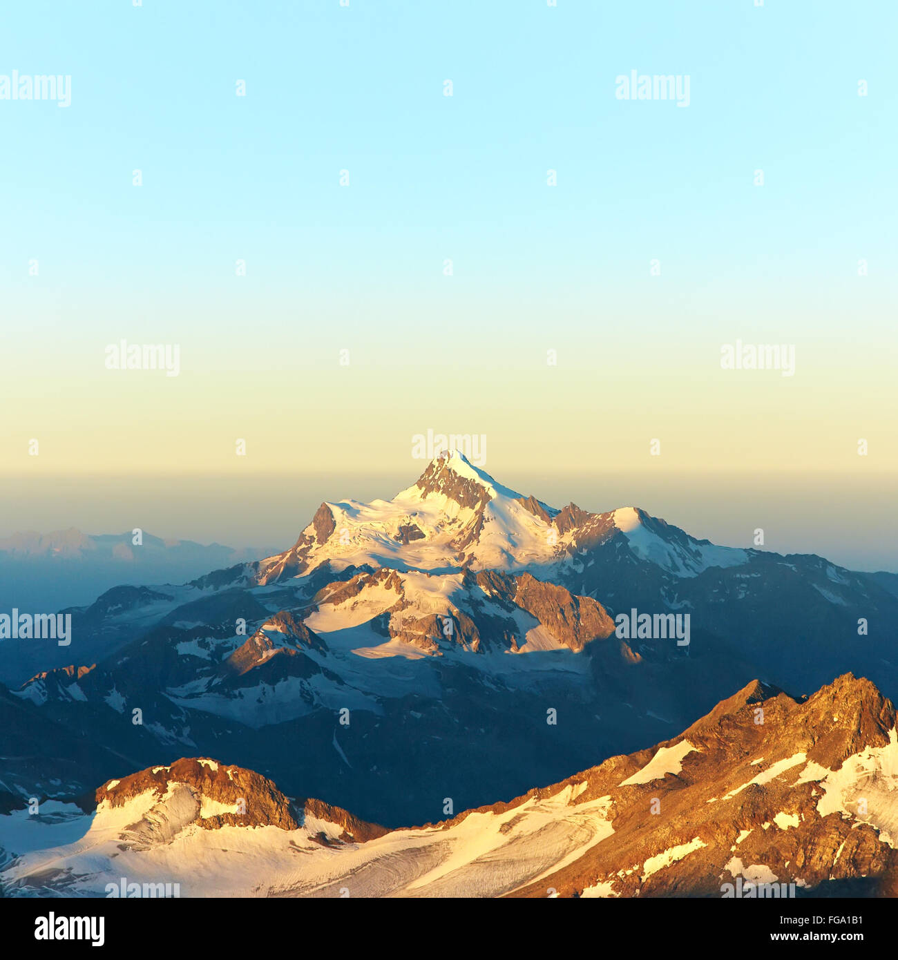 Alpine banner hi-res stock photography and images - Alamy