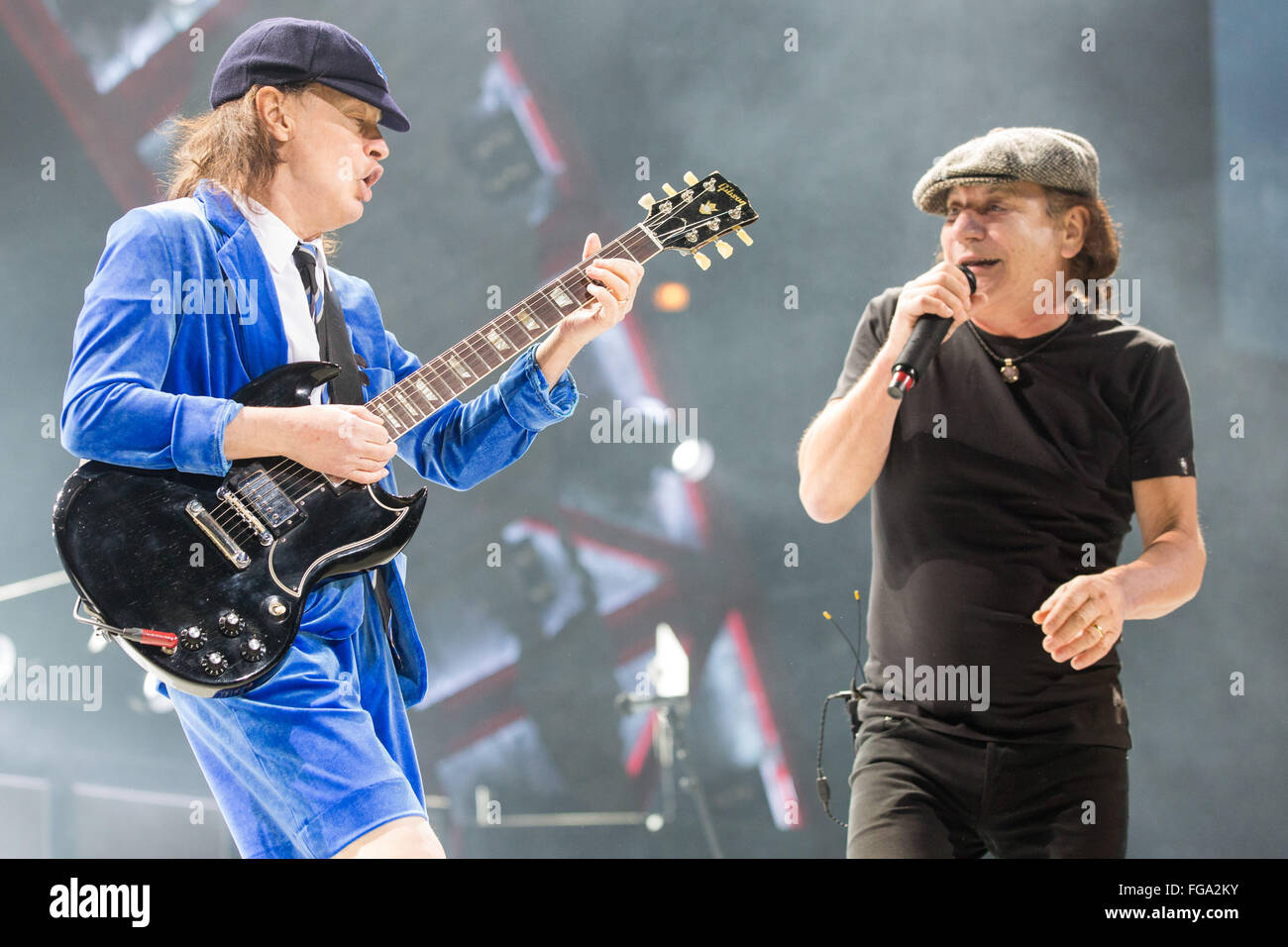 Chicago, Illinois, USA. 17th Feb, 2016. ANGUS YOUNG (L) and BRIAN ...