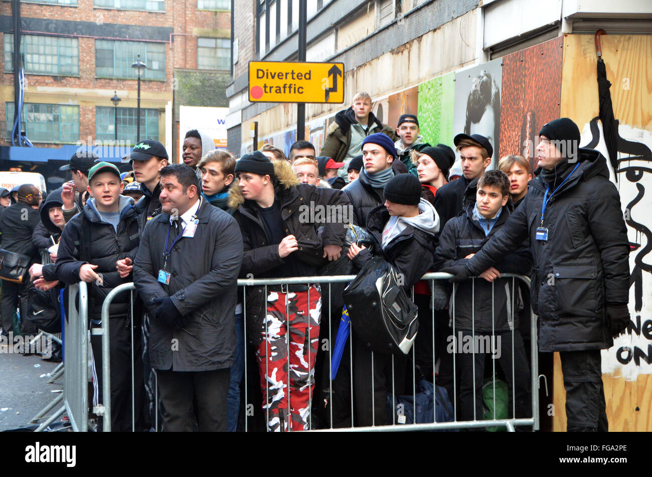 London, UK, 18 February 2016, Hundreds queue at cult skateboard ...
