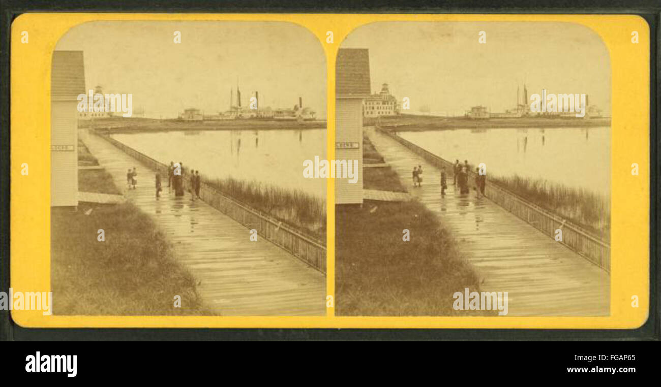 Plank house archive hi-res stock photography and images - Alamy