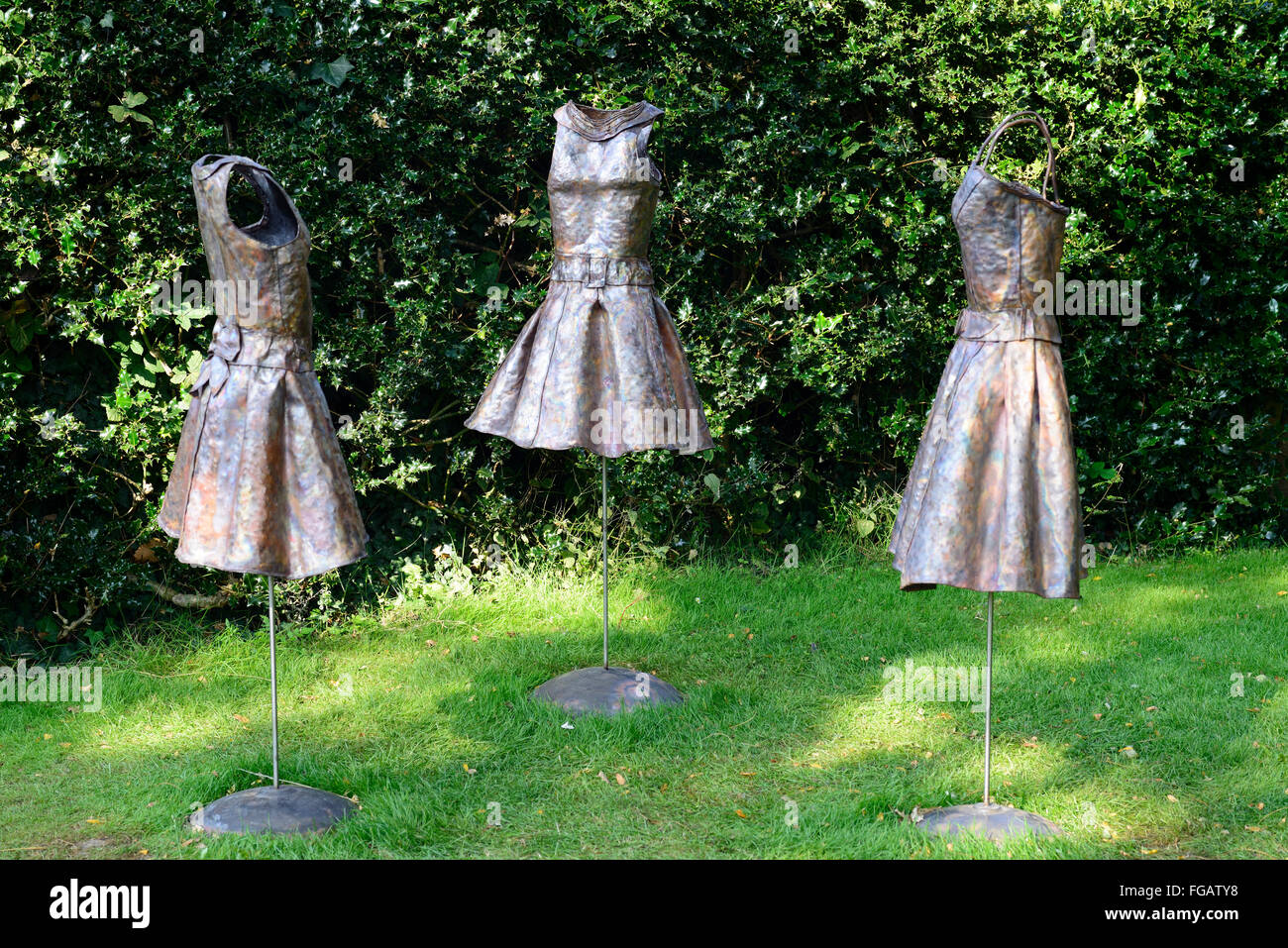 fabric-Ation Helen Walsh sculpture in context exhibit exhibition ...