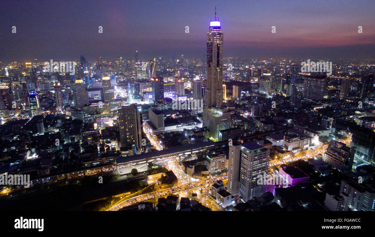 A aerial view of Baiyoke Tower downtown near Makkasan at night in ...