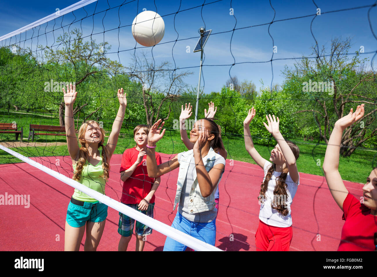Girls volleyball team hi-res stock photography and images - Alamy