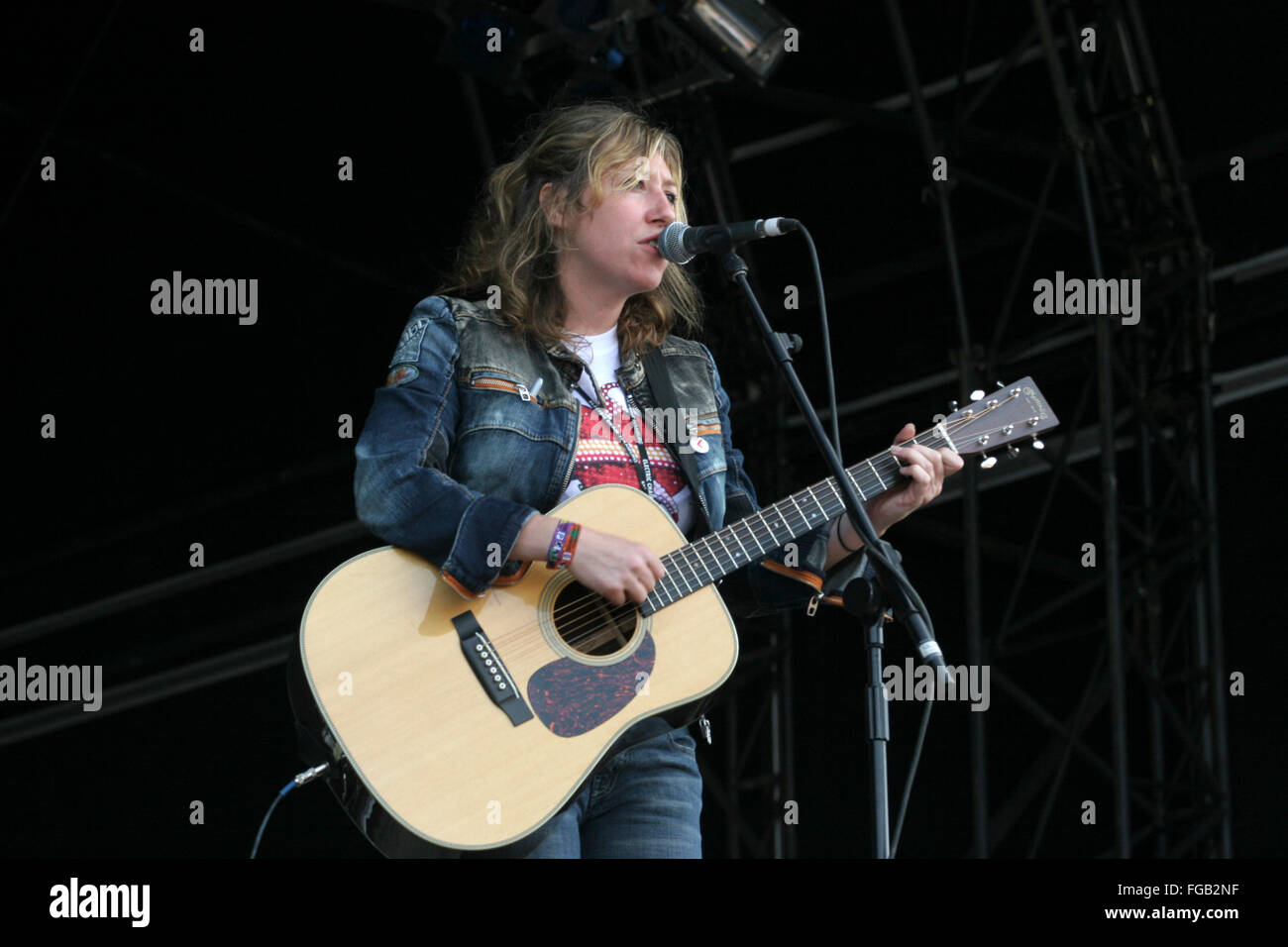 Canadian folk rock band hi-res stock photography and images - Alamy