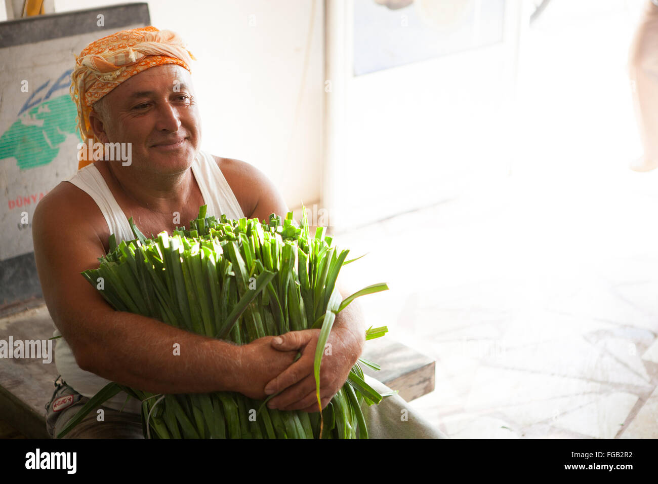 Holding leek hi-res stock photography and images - Alamy