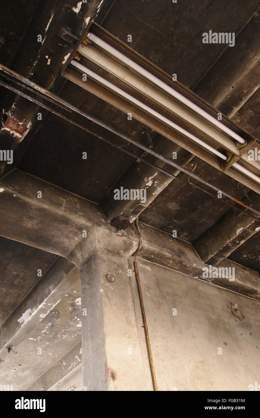 Crumbling ceiling hi-res stock photography and images - Alamy