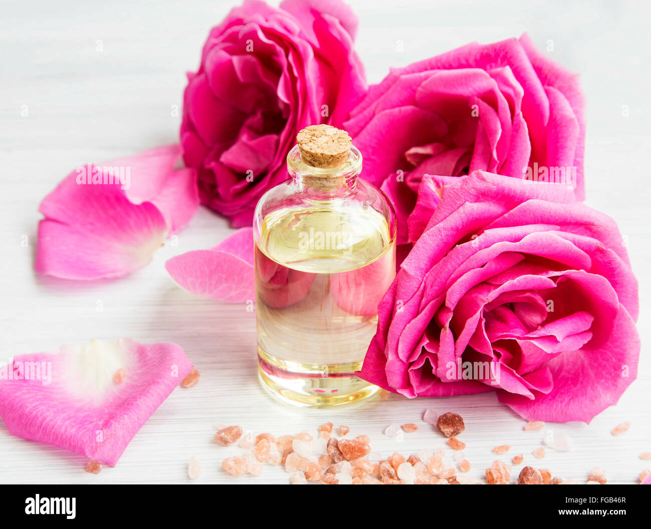 Oil and water in glass hi-res stock photography and images - Alamy