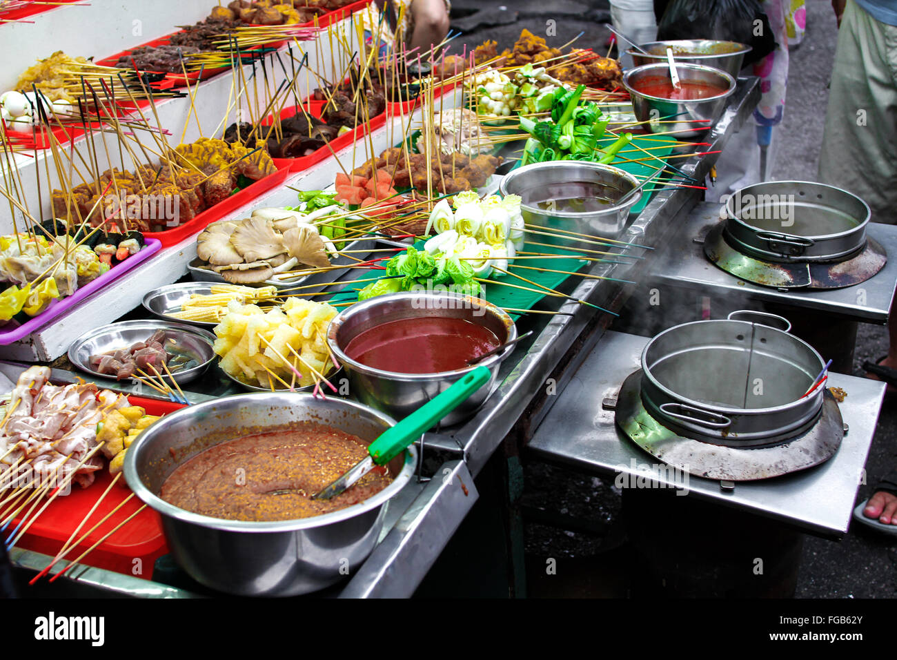 Table stall hi-res stock photography and images - Alamy
